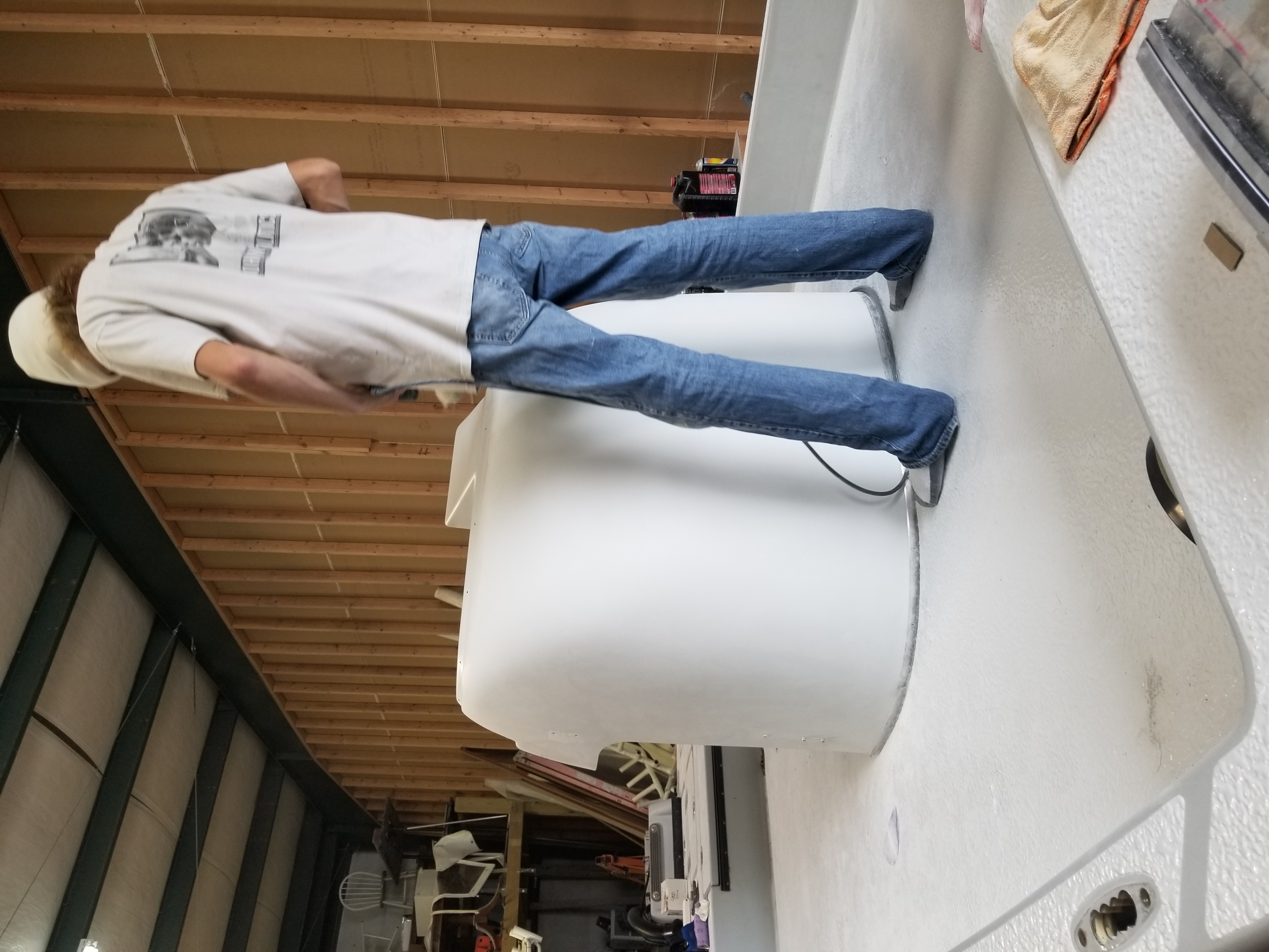 SCB 22 Stingray Non-Skid Paint – Gorges Boatworks